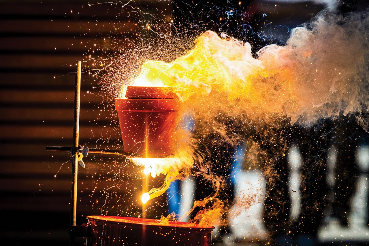 Chemistry in Pictures: Unleashing the power of thermite