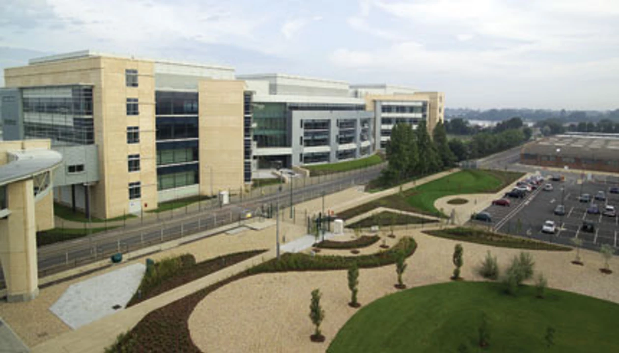 Pfizer Announces More R&D Cuts