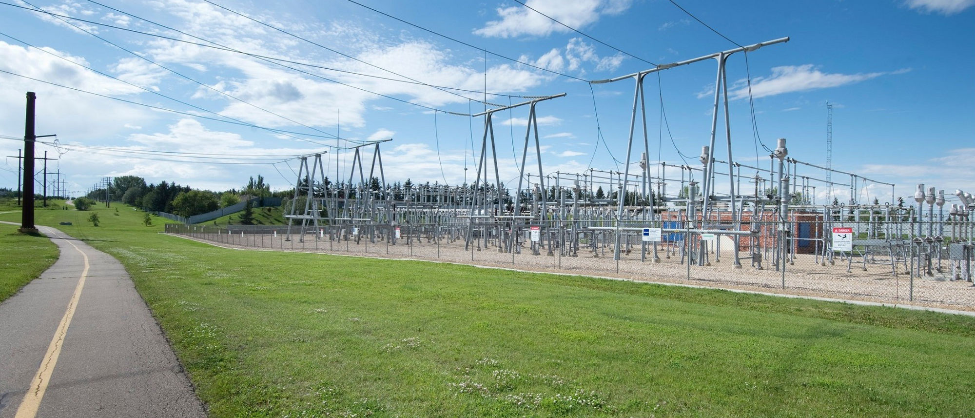 Safety Around Electrical Boxes and Infrastructure | EPCOR Edmonton