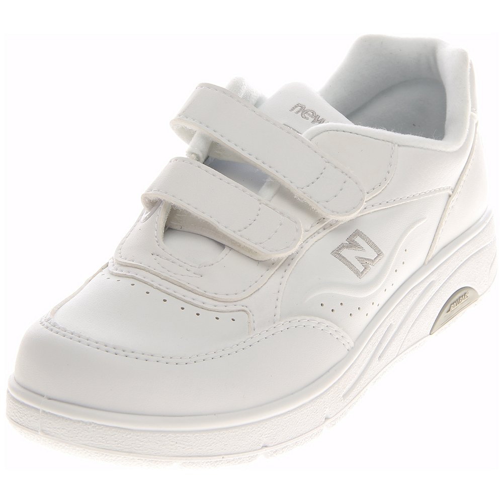 New Balance Women’s 811 Shoes | Roope