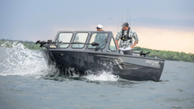 Crestliner Aluminum Coastal Boat | The Commander Series Boats