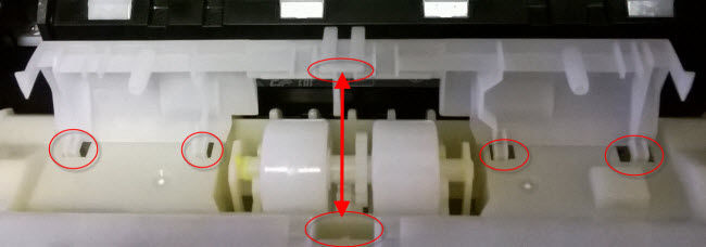 The rear cover doesn't close properly (Error 1303 or 1313 )