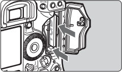 Installing and Removing the Memory Card From the EOS 1D Mark IV