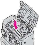 Installing the batteries and memory card into a PowerShot A470
