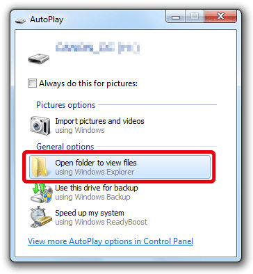 Using a Card Reader or a Card Slot on a Computer to Download Images