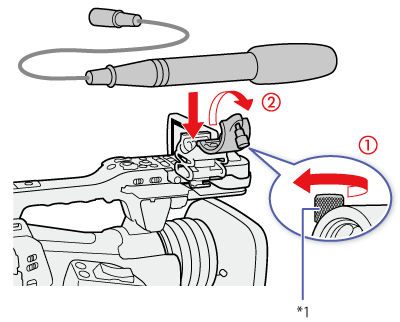 Connecting an external microphone (XF705)