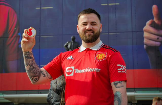 Snapdragon Insiders go behind-the-scenes with Manchester United