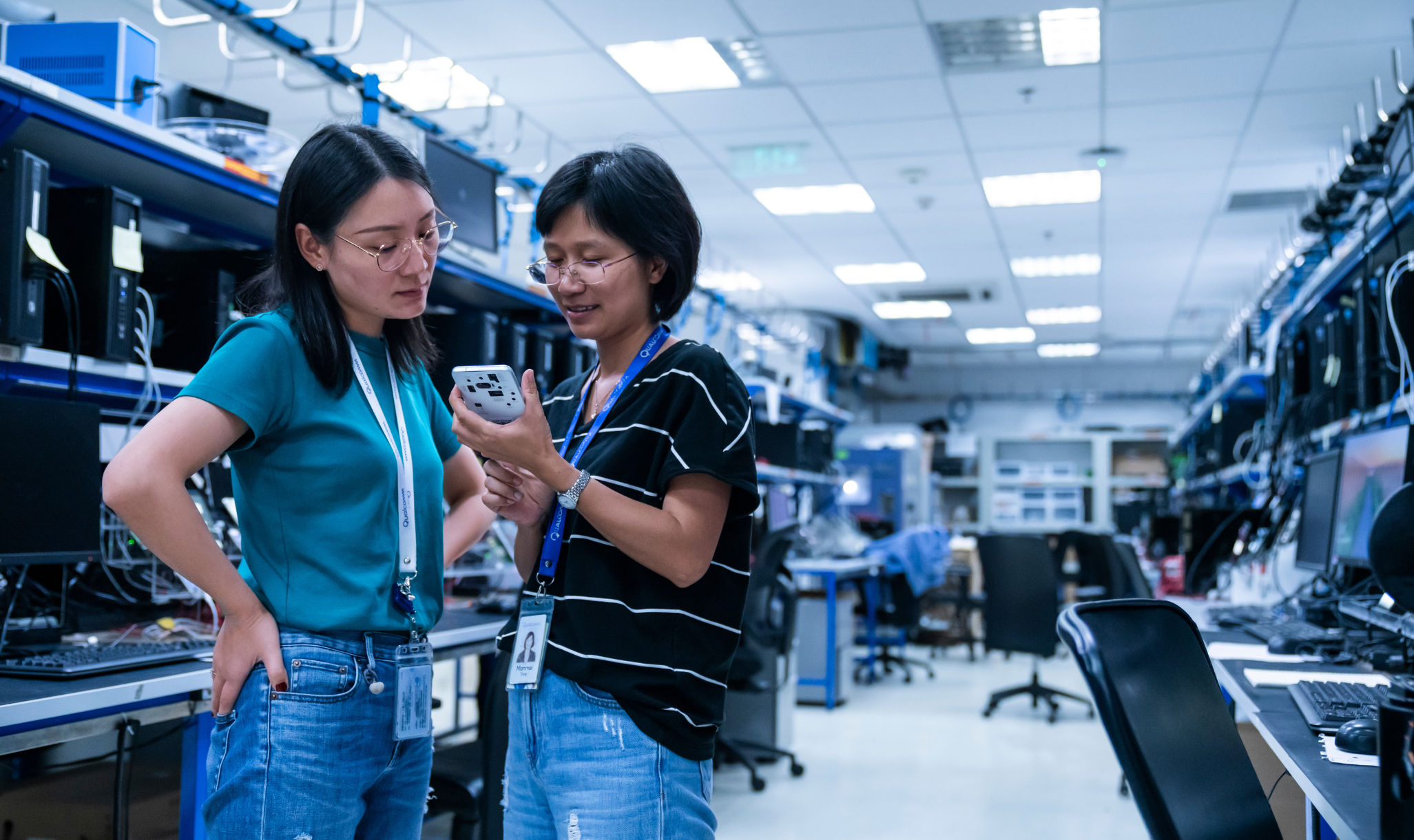 Local AI Assistant with LLM and RAG on Qualcomm Dragonwing