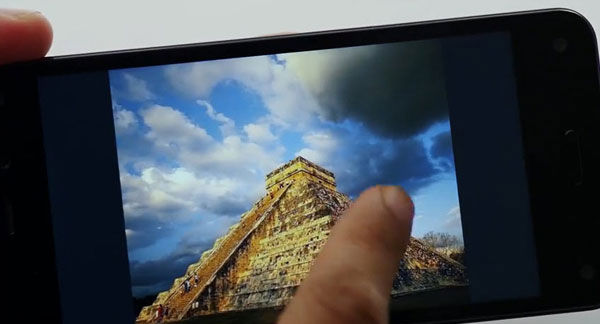 Hands on with the Amazon Fire Phone | Qualcomm