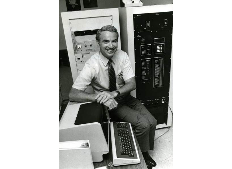 Dr. Irwin Jacobs Named Computer History Museum Fellow | Qualcomm