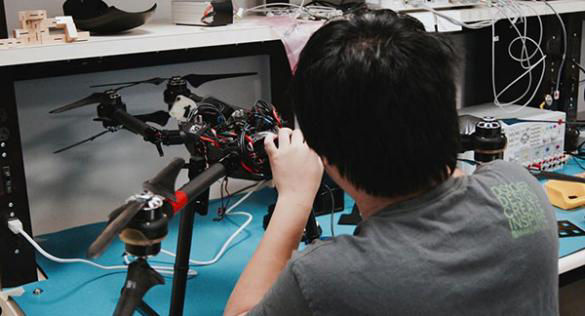 It's time to bring it: Qualcomm Robotics Accelerator Demo Day [VIDEO ...