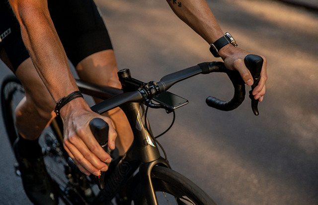 Meet Palm, an ultra-mobile smartphone companion that keeps you ...