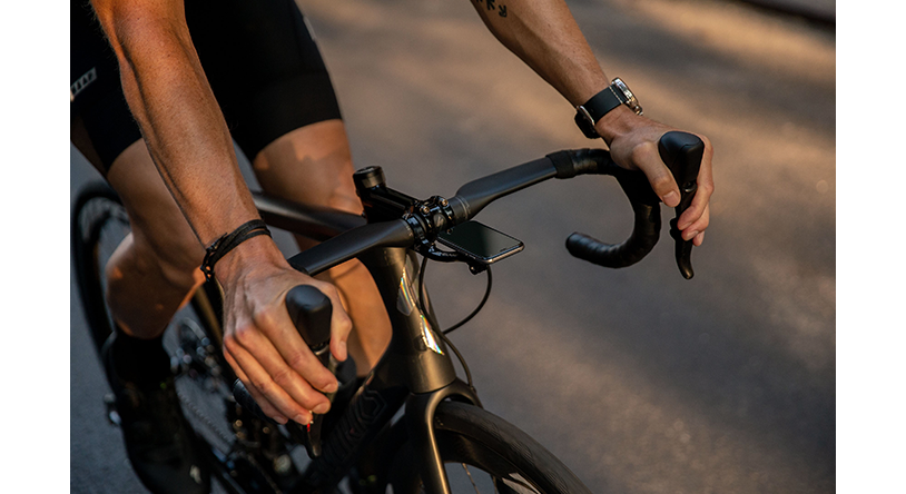 Meet Palm, an ultra-mobile smartphone companion that keeps you ...