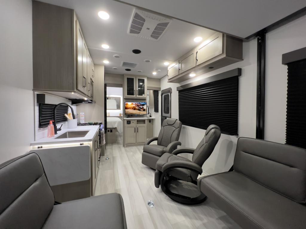 Momentum G-Class | 23G