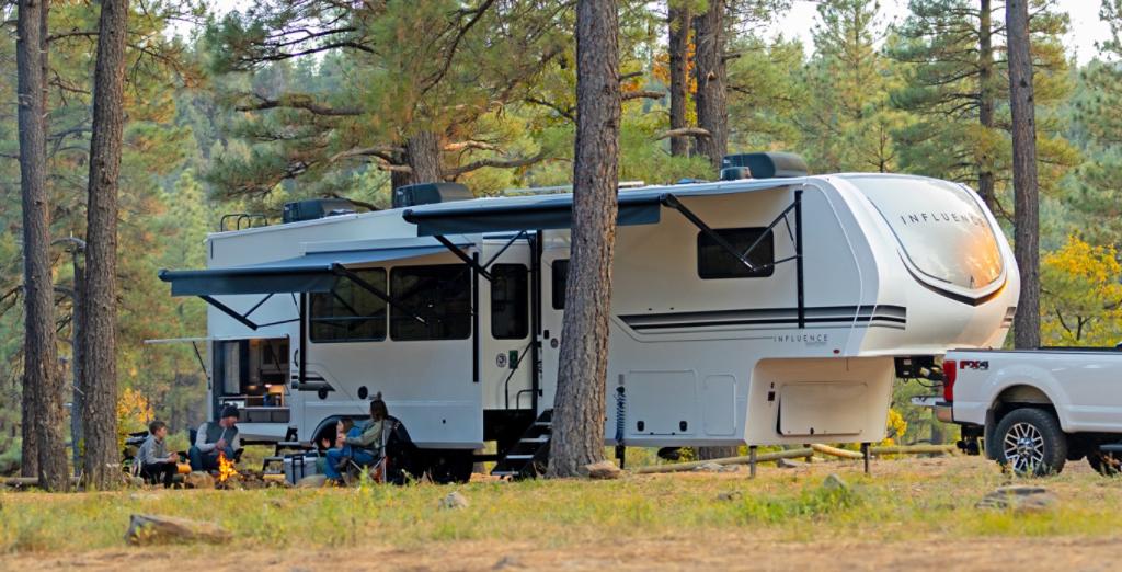 Fifth Wheels | Influence