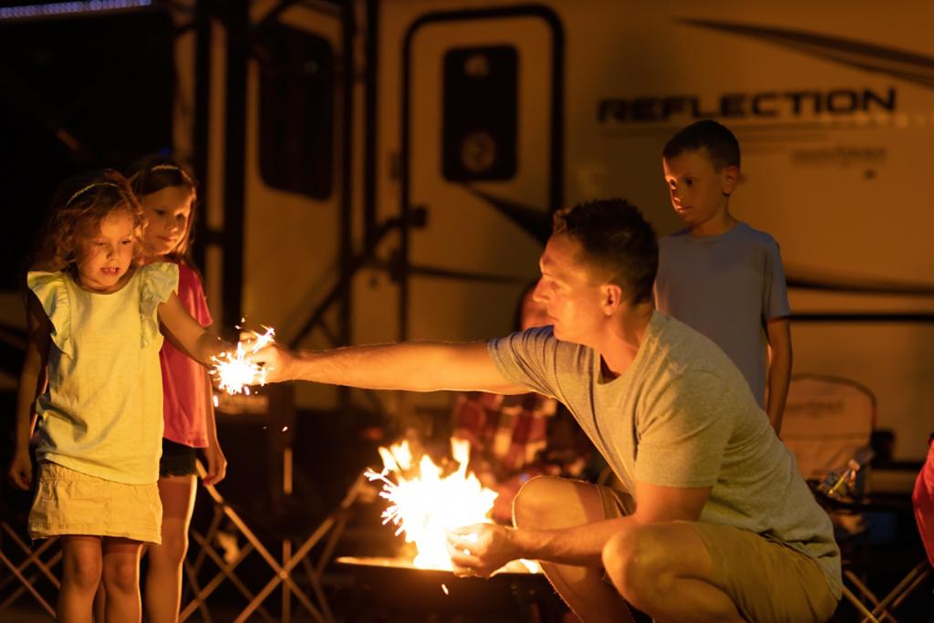 Fifth Wheels | Reflection 100 Series