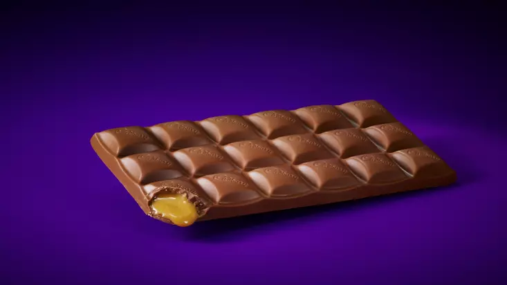 CADBURY CARAMELLO Easter Milk Chocolate Creamy Caramel Candy Bar 4 oz