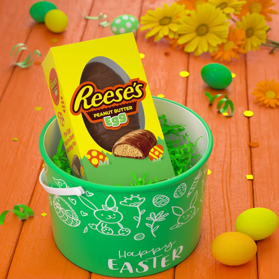 REESE'S Milk Chocolate Peanut Butter Giant Egg, 6 oz box