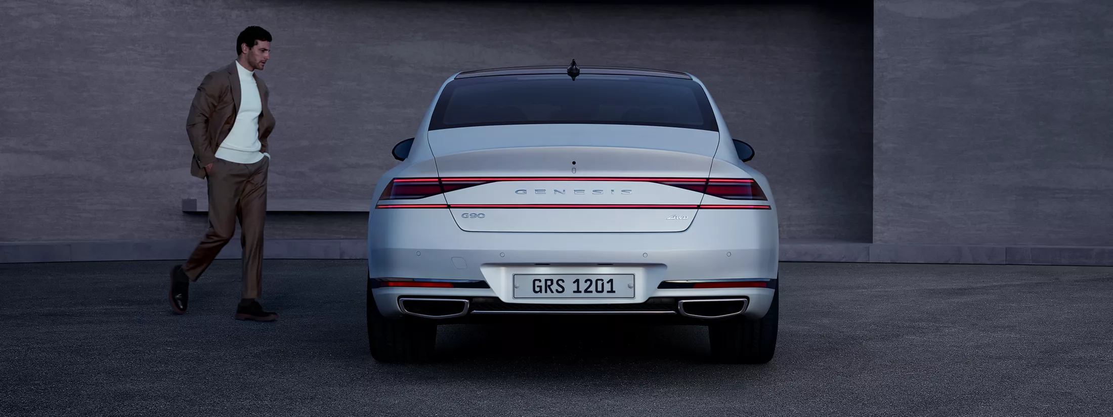 2023 Genesis G90 Luxury Full-Size Sedan Gallery || Genesis USA