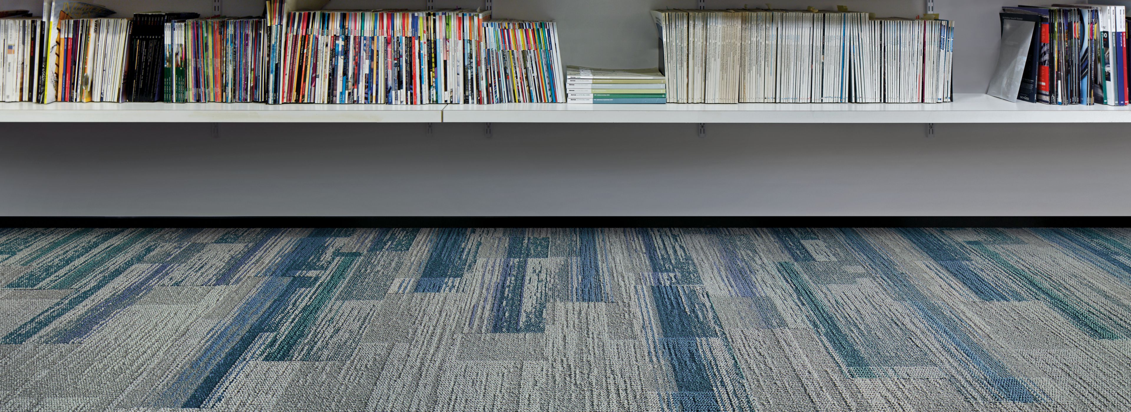 View AE311 | Carpet Tile | Interface