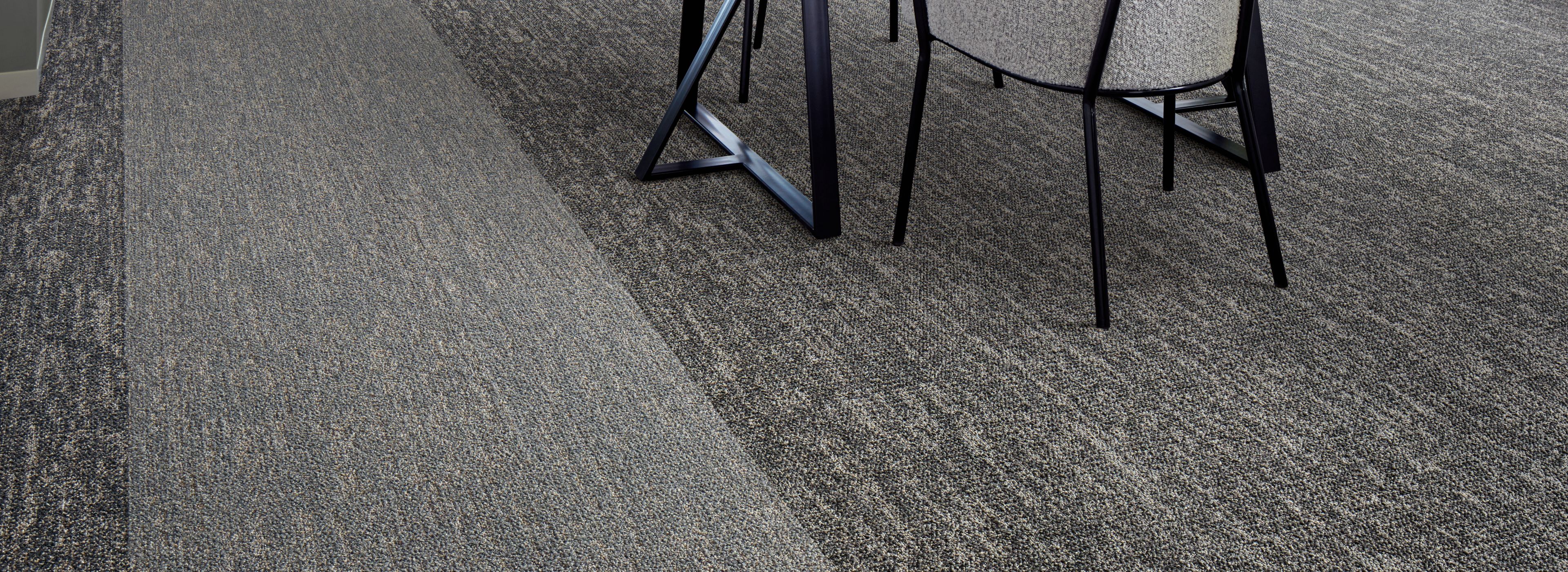 View Heart Strings | Carpet Tile | Interface
