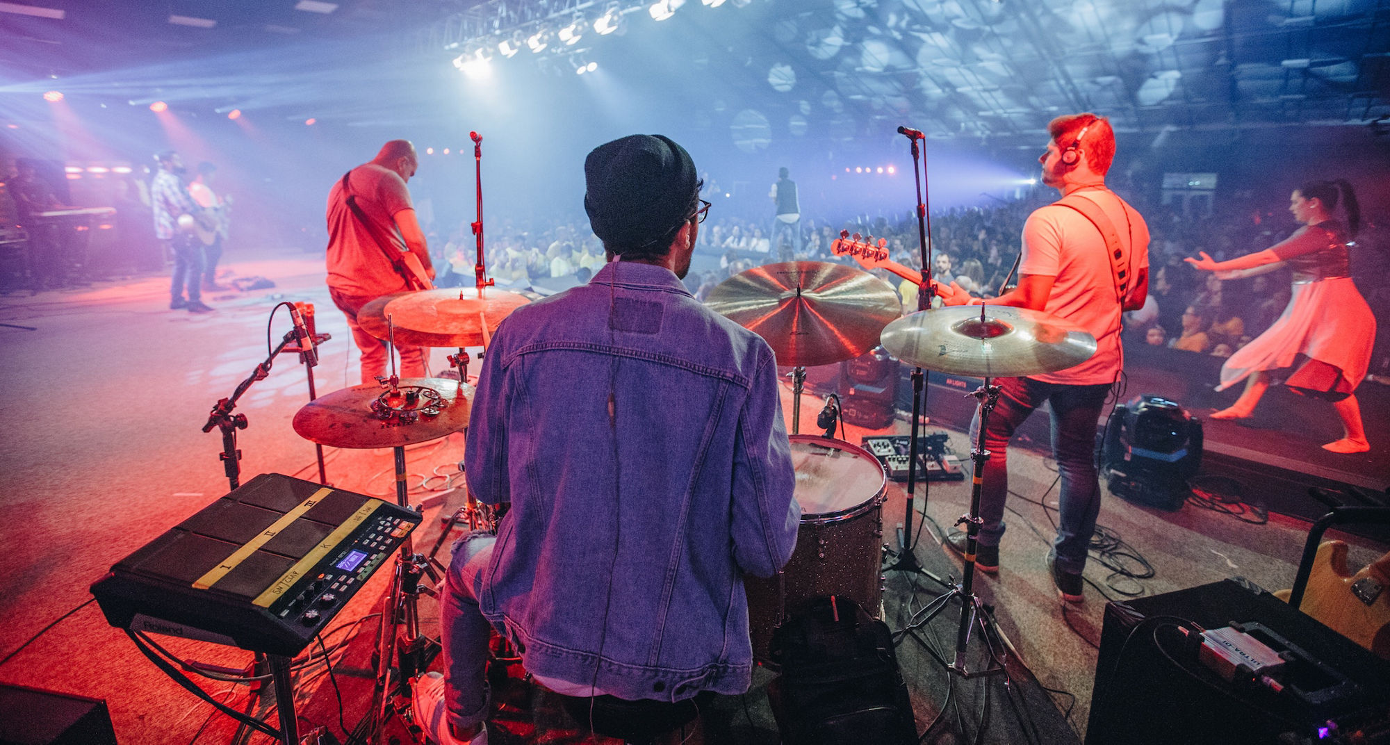 2 Approaches to Mixing Live Drums