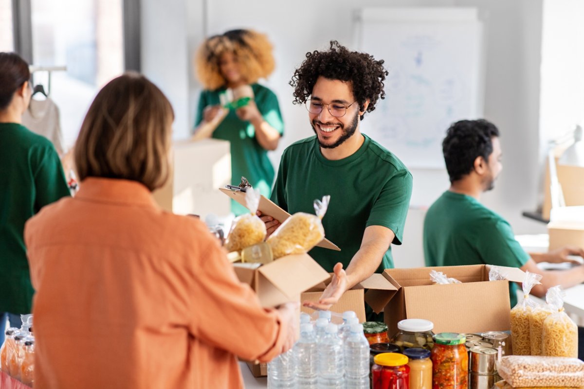 How Corporate Volunteerism Is Making an Impact