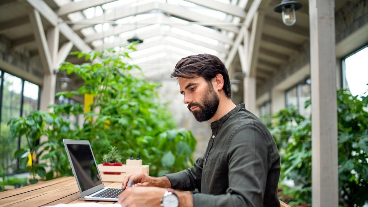 How five Kyndryl employees are contributing to a greener future