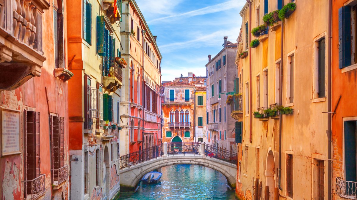 Balancing Culture and Technology to Serve the People of Italy