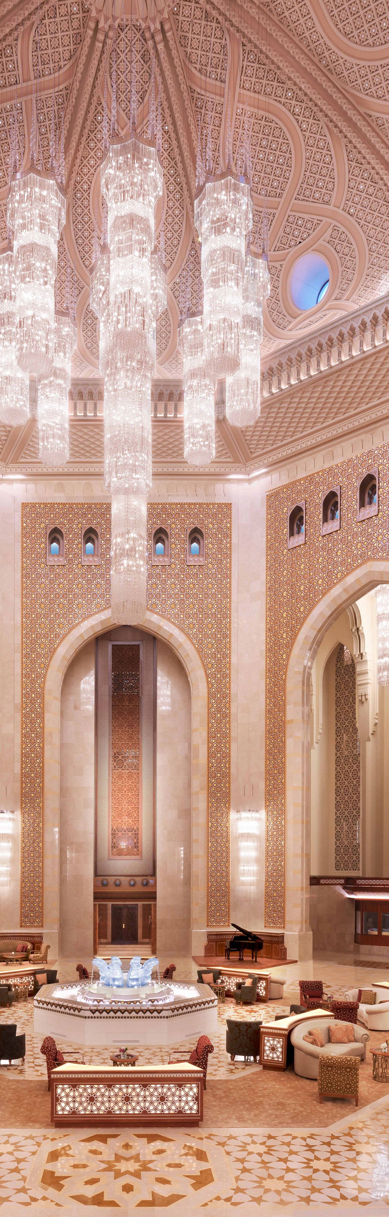 Restaurants in Al Bustan Palace | The Ritz-Carlton