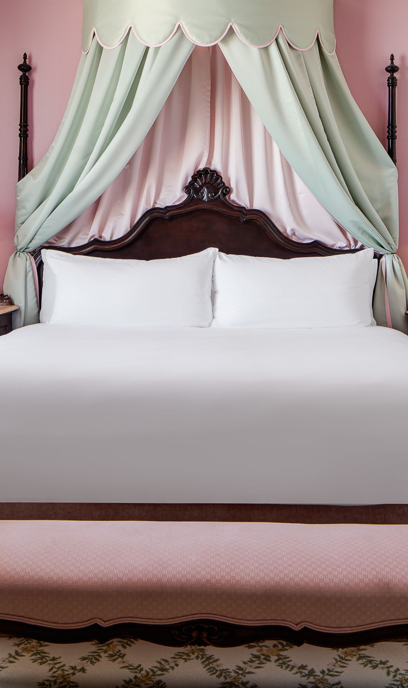 Sleep Luxuriously in Galveston – Grand Galvez