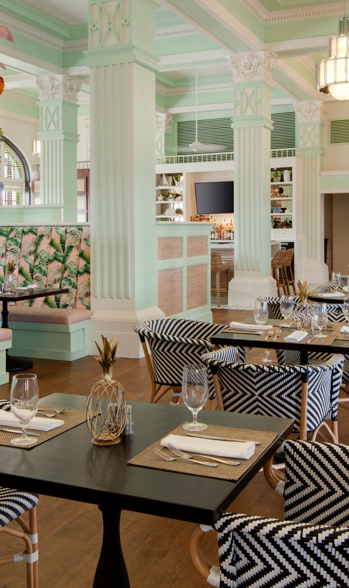 Galveston Restaurants – Grand Galvez