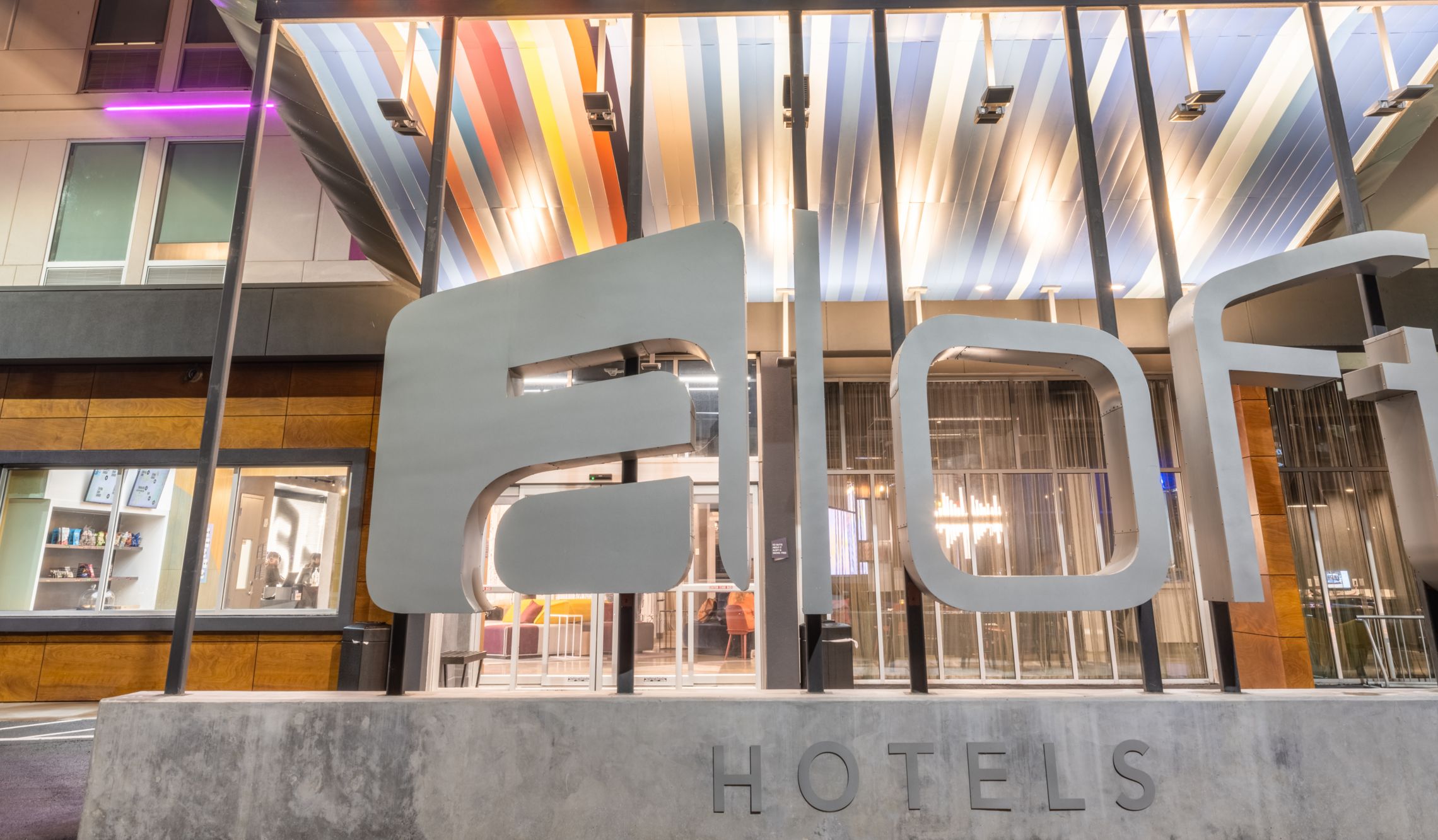 New Hotel in Austin, TX | Aloft Austin South - Marriott