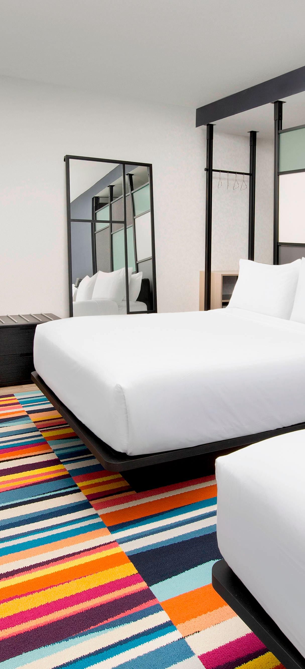 Photos of Aloft Kansas City Country Club Plaza | Marriott Bonvoy