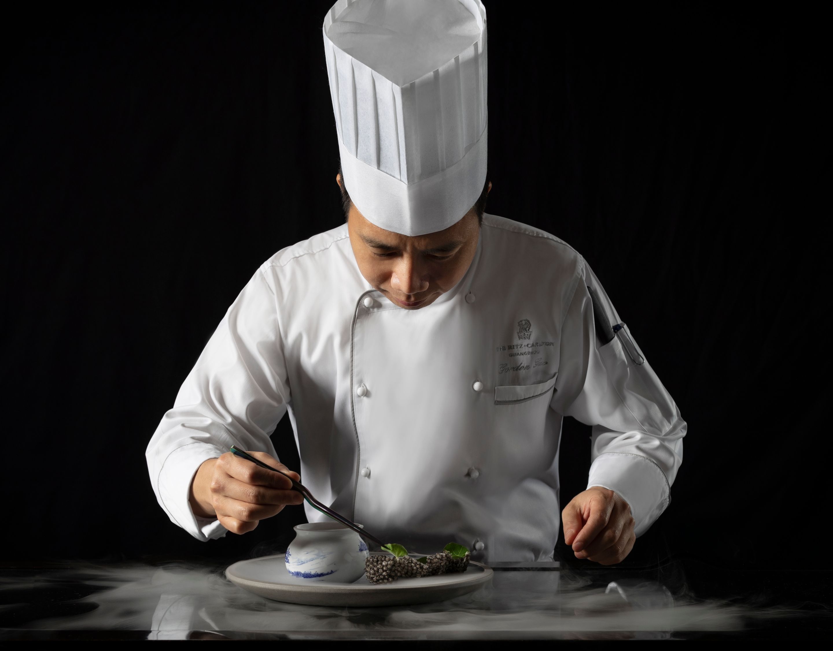 Guangzhou Restaurant - Bars in Guangzhou | The Ritz-Carlton, Guangzhou