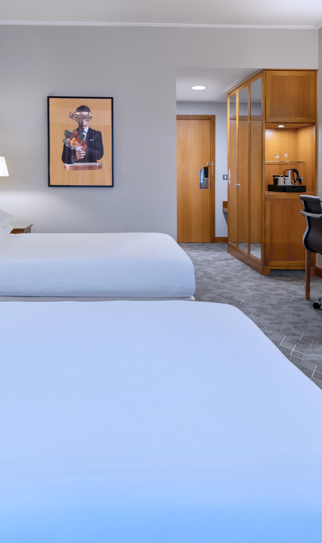 Family Hotel Rooms | Delta Hotels Huntingdon