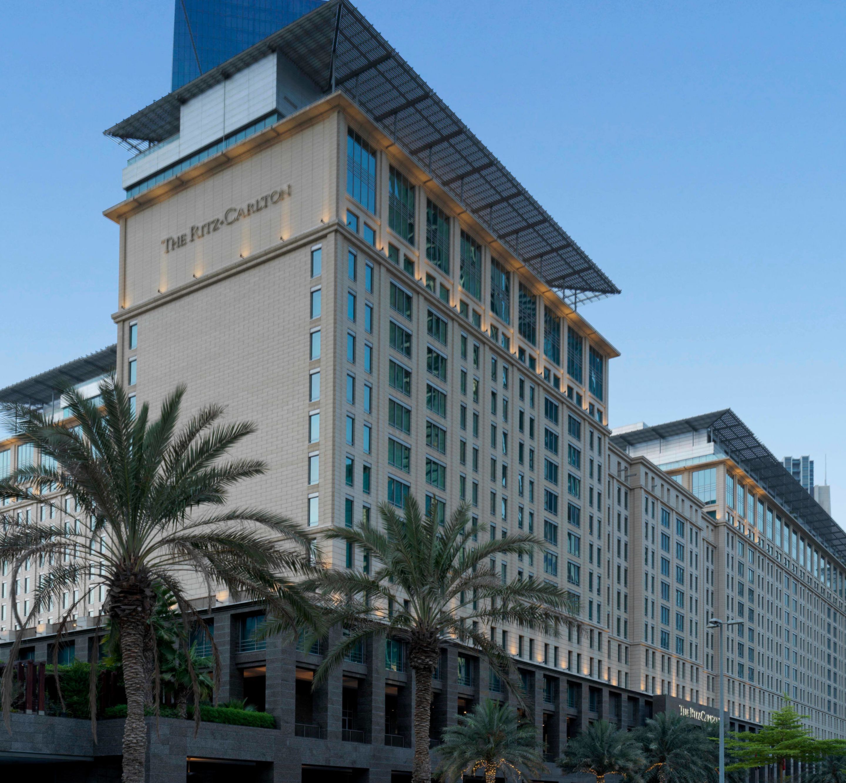 5-Star Hotel in DIFC | The Ritz-Carlton, Dubai International Financial ...