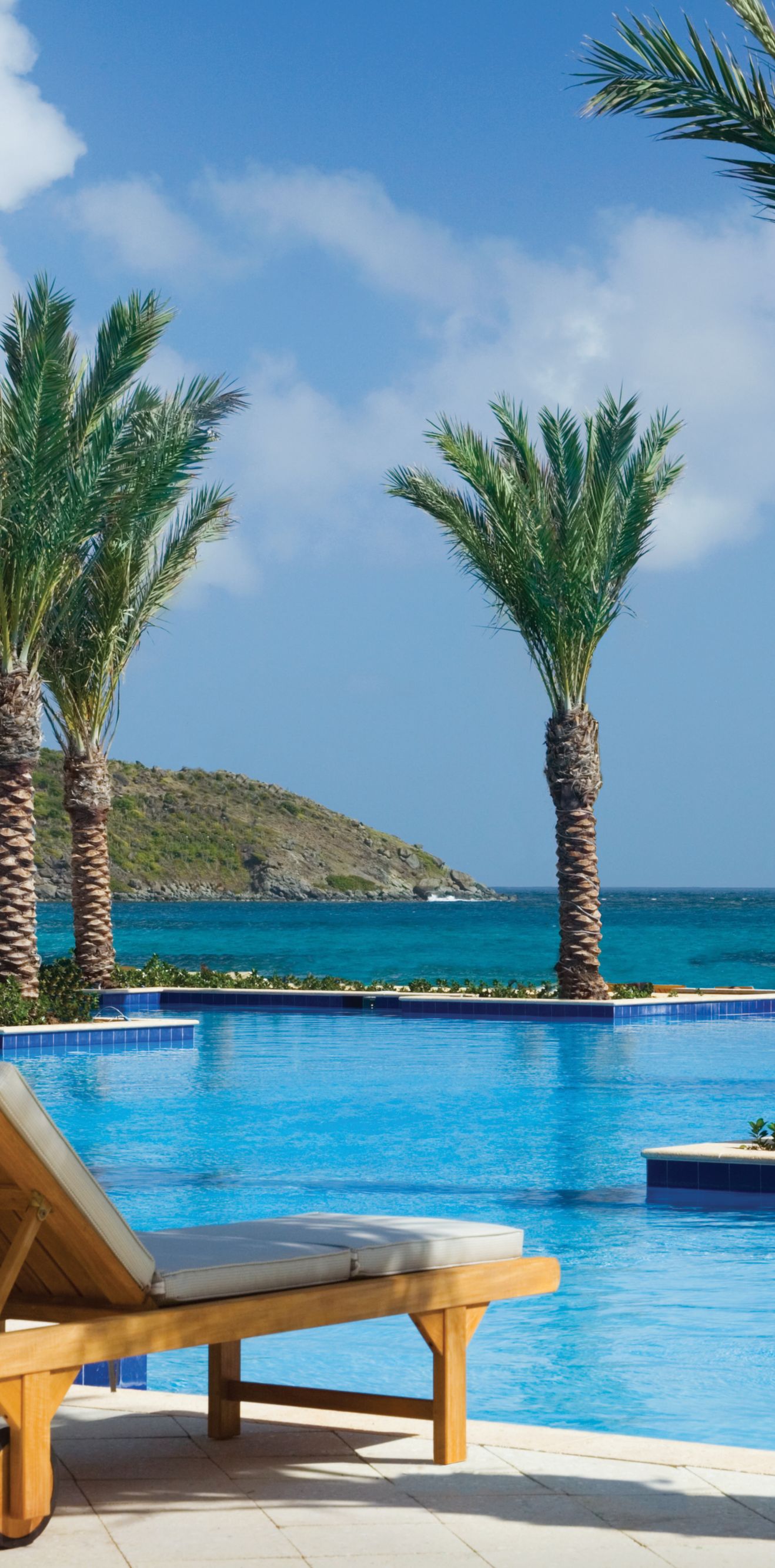 JW Marriott St. Maarten Beach Resort & Spa | Luxury Hotel in Dawn Beach
