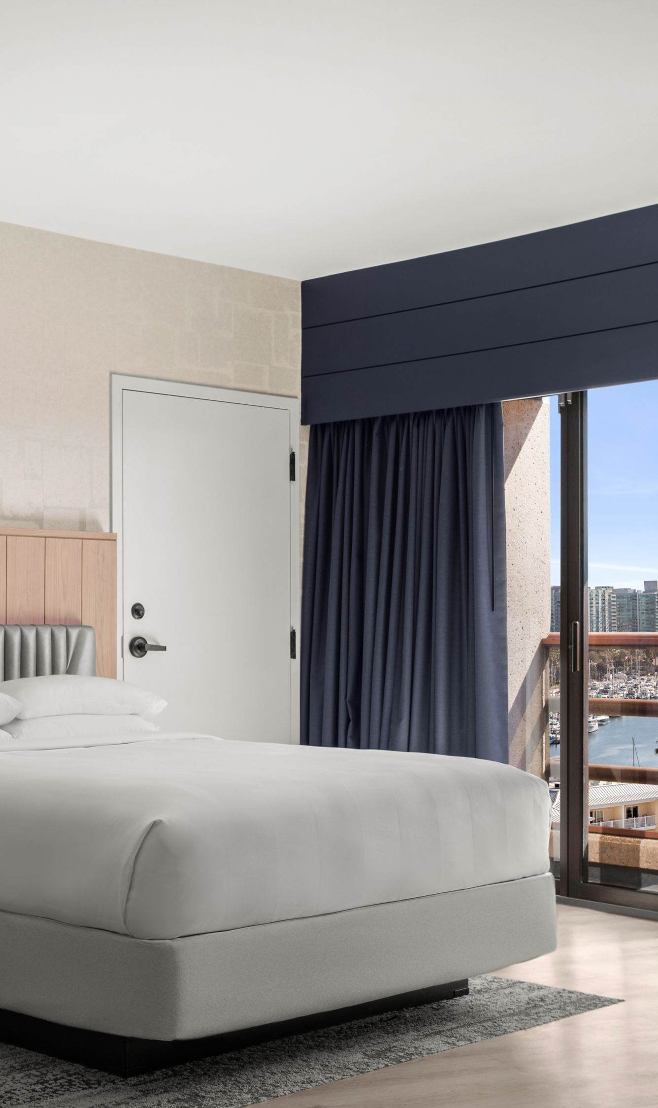 Marina del Rey Hotel Suites | Marina del Rey Marriott