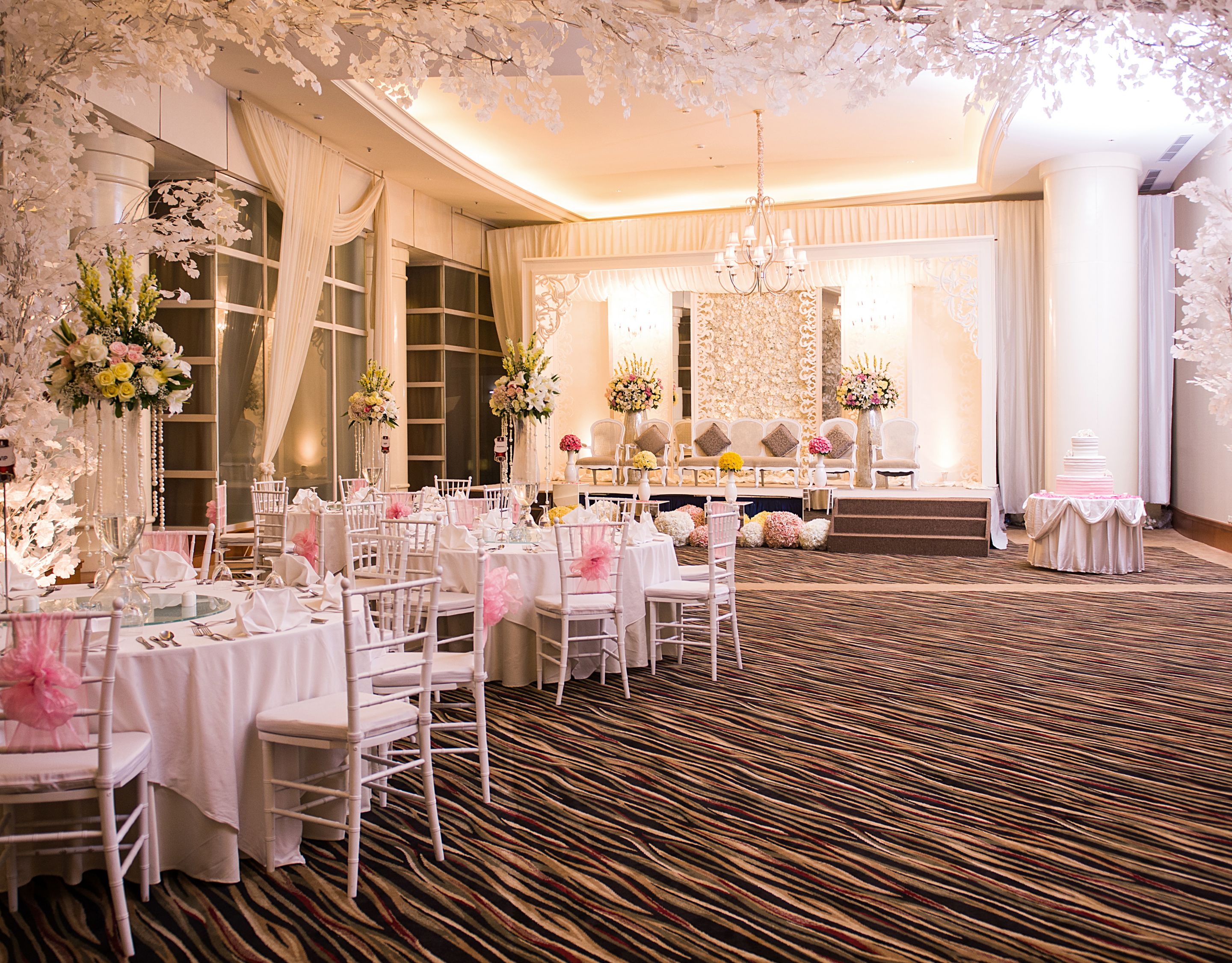 Enchanting Wedding Venues and Ballrooms in Jakarta | The Ritz-Carlton ...