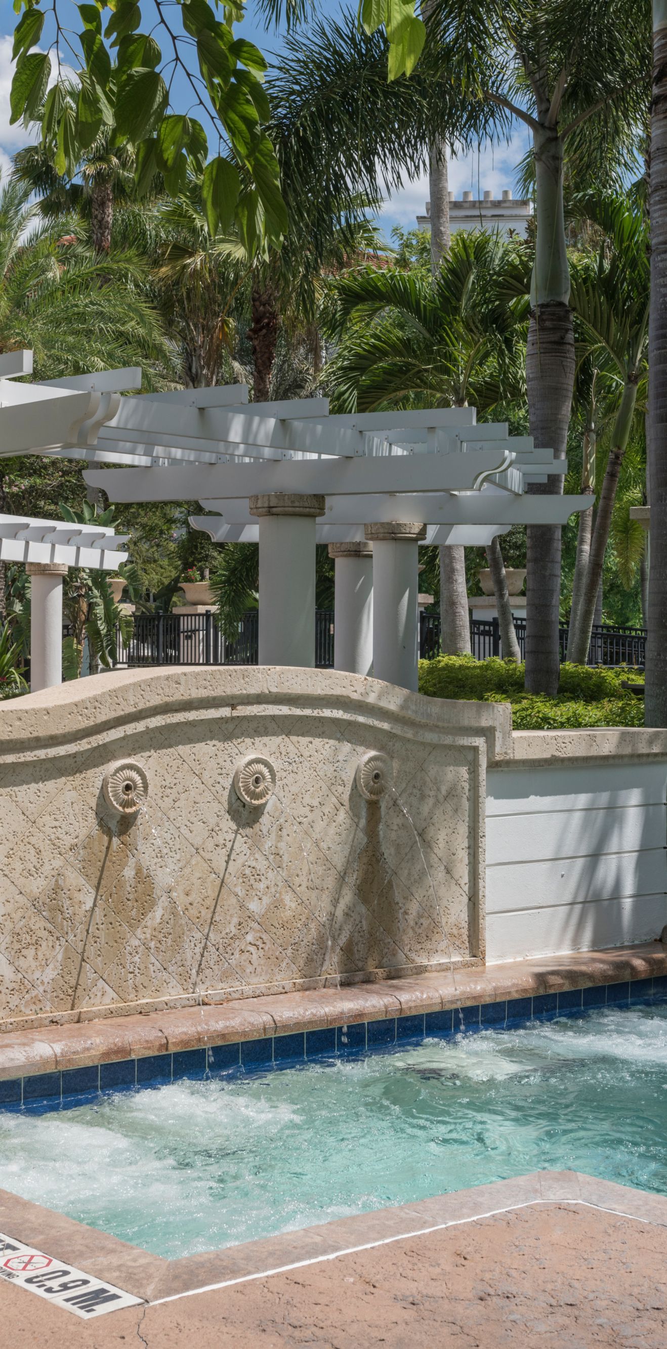 Orlando Villa Vacation Resort | Marriott's Lakeshore Reserve