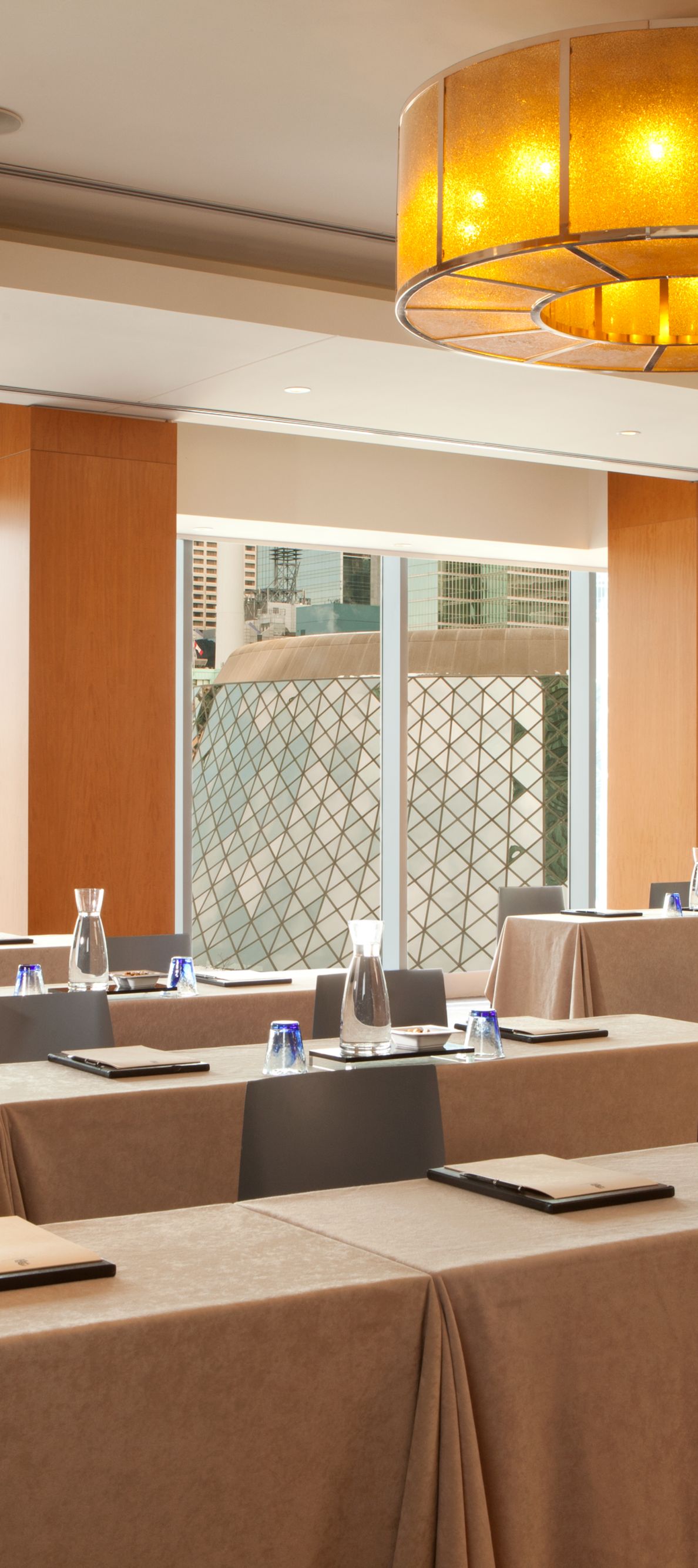 Hotel Meeting Rooms in Toronto | The Ritz-Carlton, Toronto