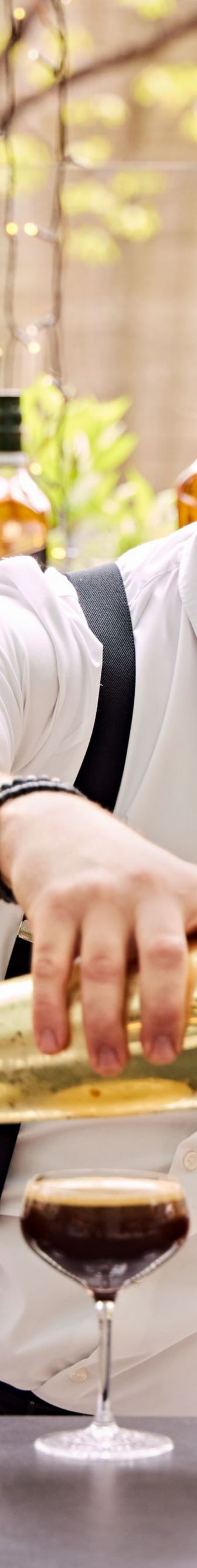 Toronto Five-Star Hotel l The Ritz-Carlton, Toronto