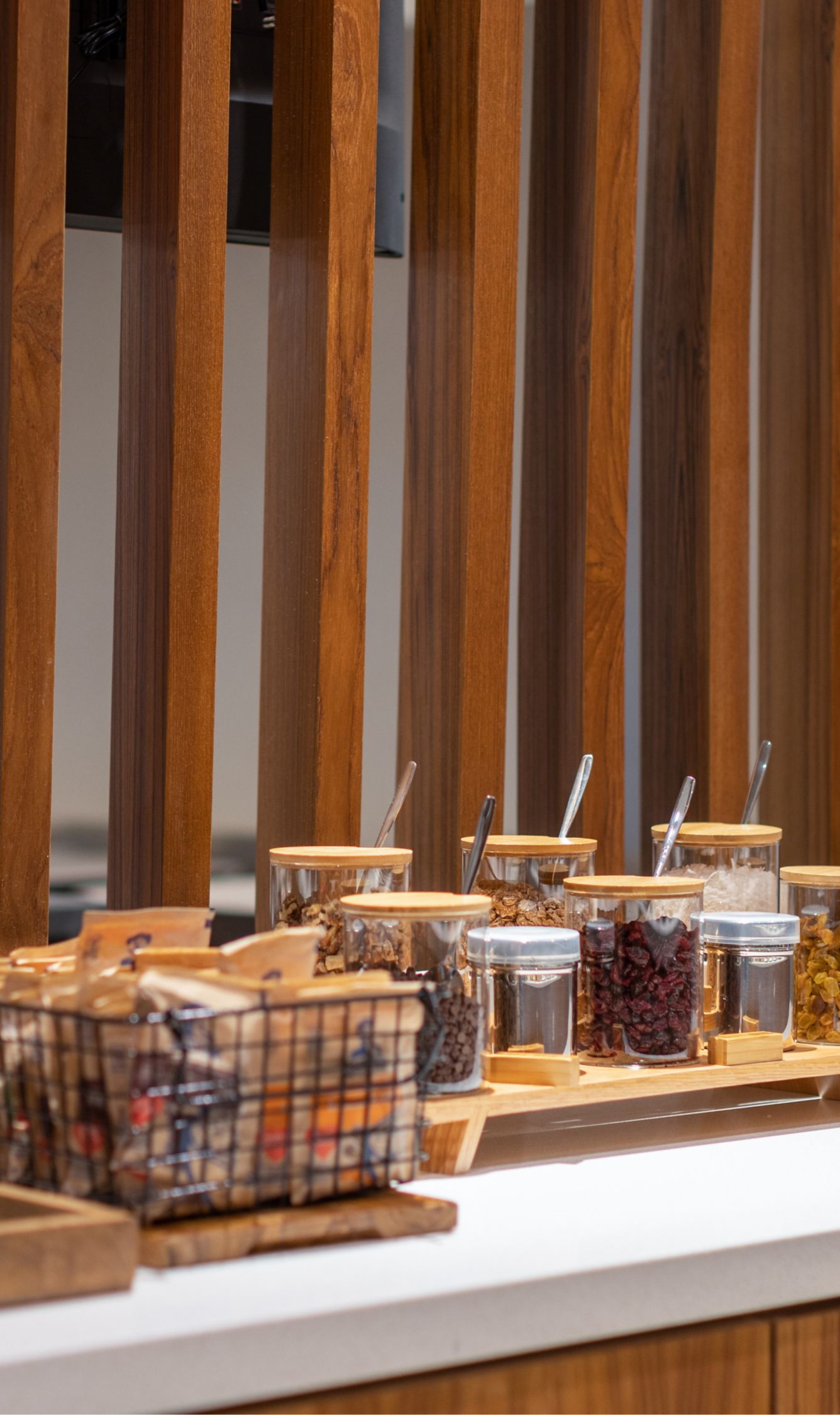 Dining at SpringHill Suites by Marriott Tucson at The Bridges ...