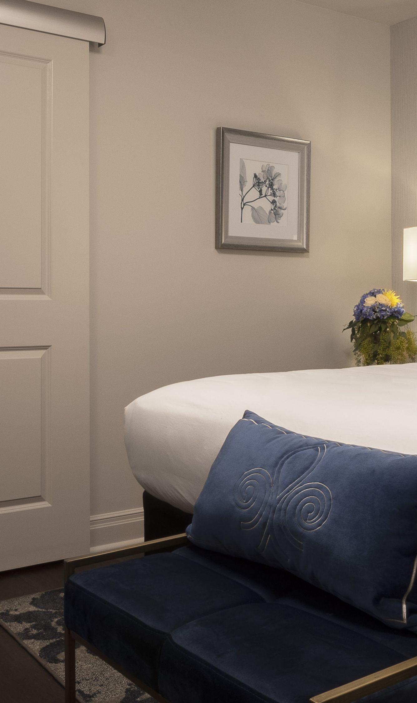 Rooms at Seven Gables Inn, St. Louis West, a Tribute Portfolio Hotel ...