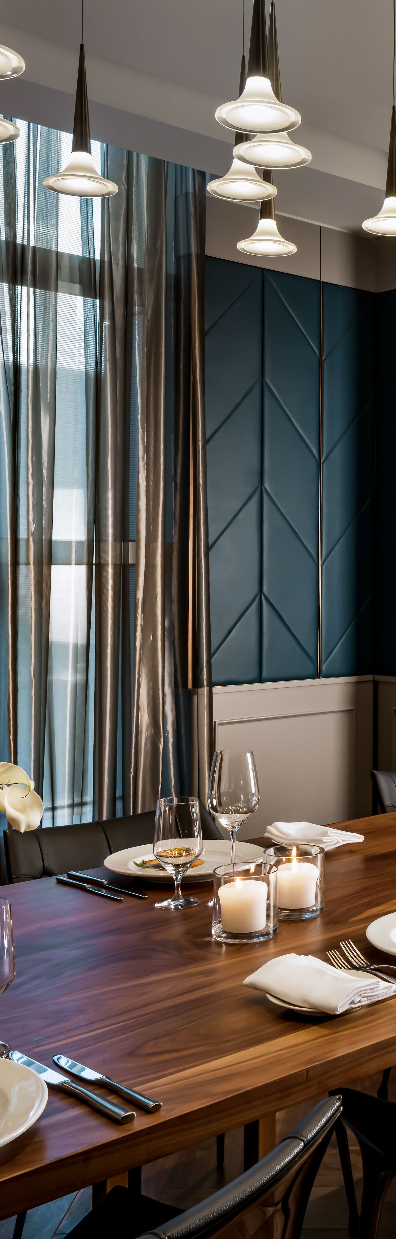 Bars in Downtown Toronto | Fine Dining in Toronto | The Ritz-Carlton ...