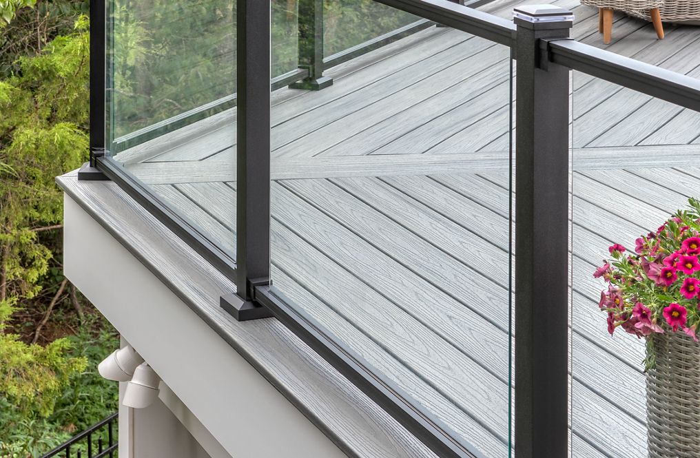Shop Trex Signature® Railing | Trex