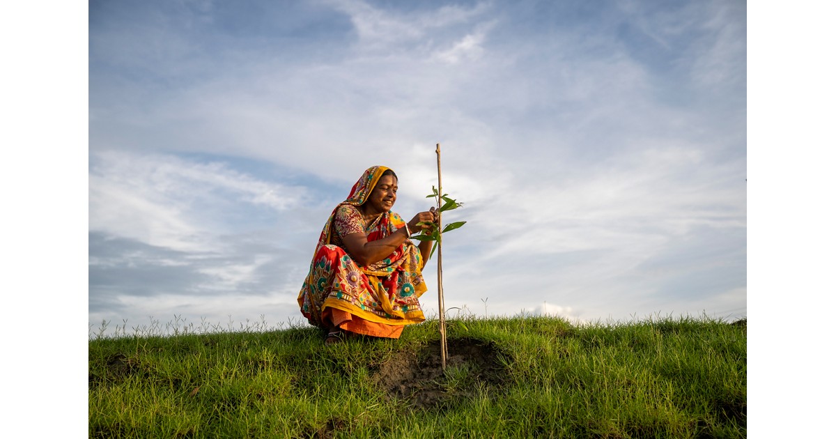 Helping People and Firms in South Asia Weather Climate Shocks