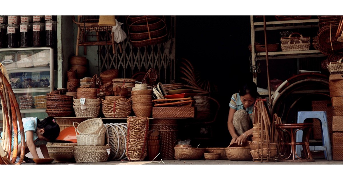 Understanding informality through new data