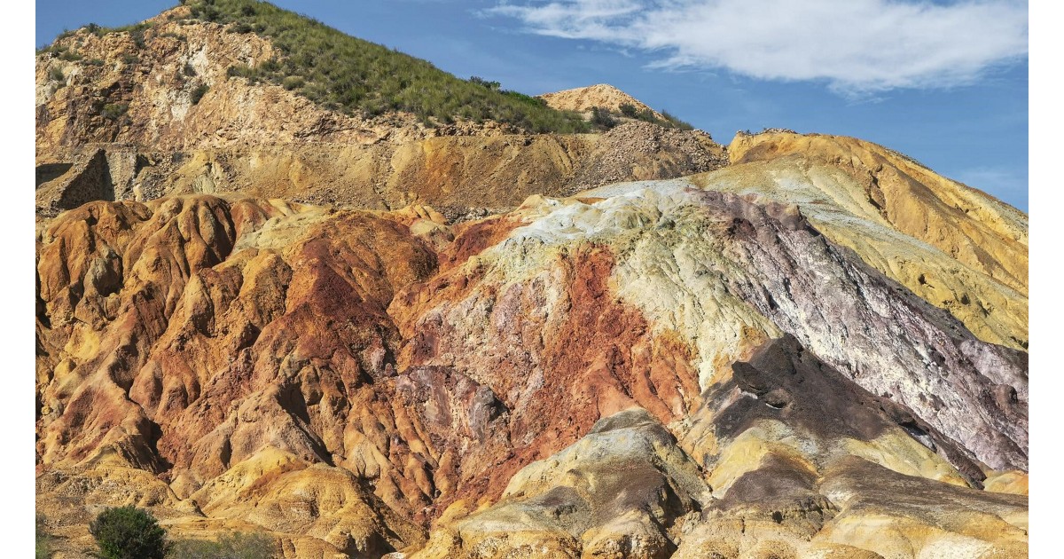 How to make artisanal and small-scale mining forest-smart